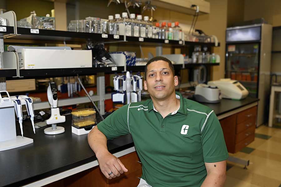 Genetics explains why some individuals never have COVID-19 symptoms ...